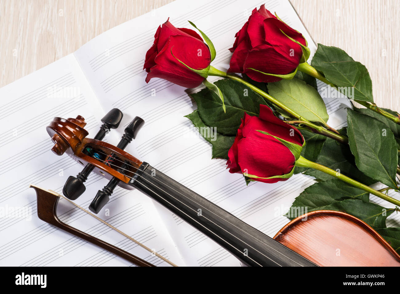 Old Violin Musical Notes Rose Stock Photos & Old Violin Musical Notes ...