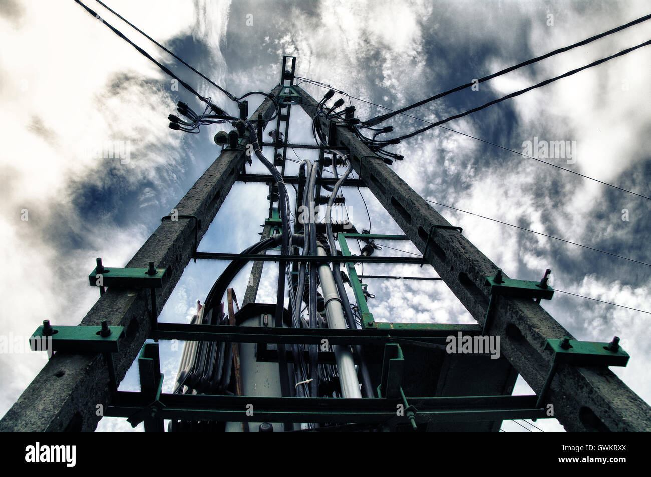 Connection charge hi-res stock photography and images - Alamy