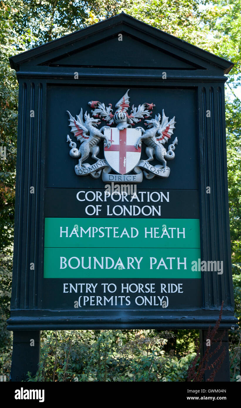 Boundary Path sign, Hampstead Heath, London, UK Stock Photo - Alamy