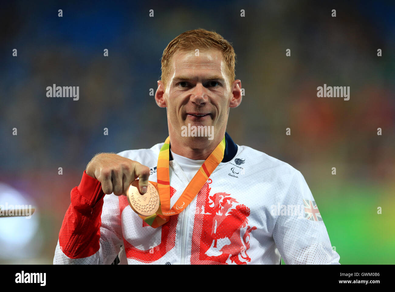 Great Britain's Stephen Miller poses with his bronze medal from the ...
