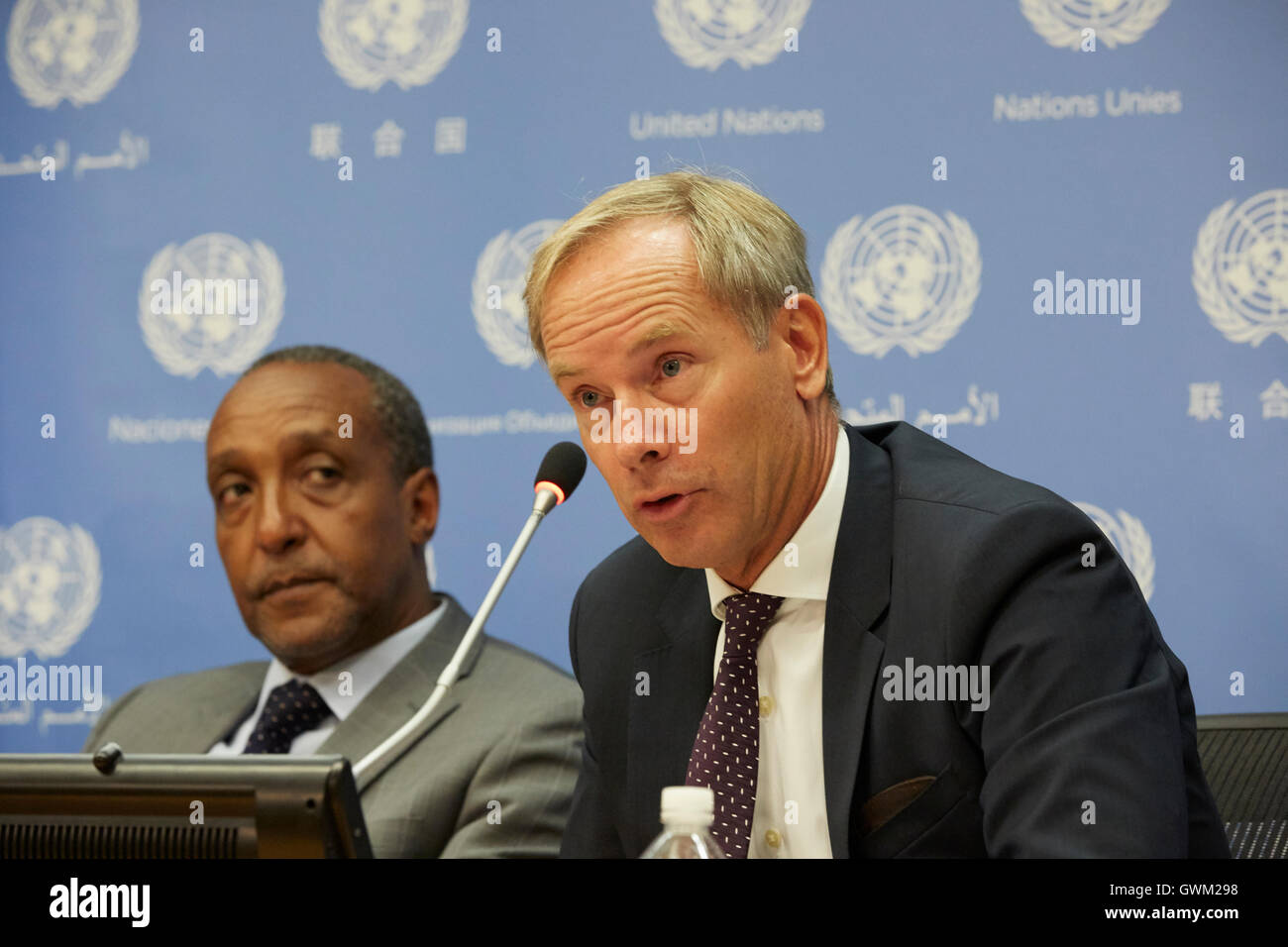New York, United States. 13th Sep, 2016. Ambassador Olof Skoog (r) is ...