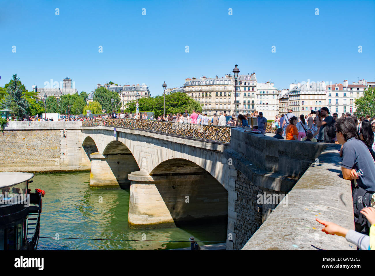 Love Bridge in Paris Stock Photo - Alamy