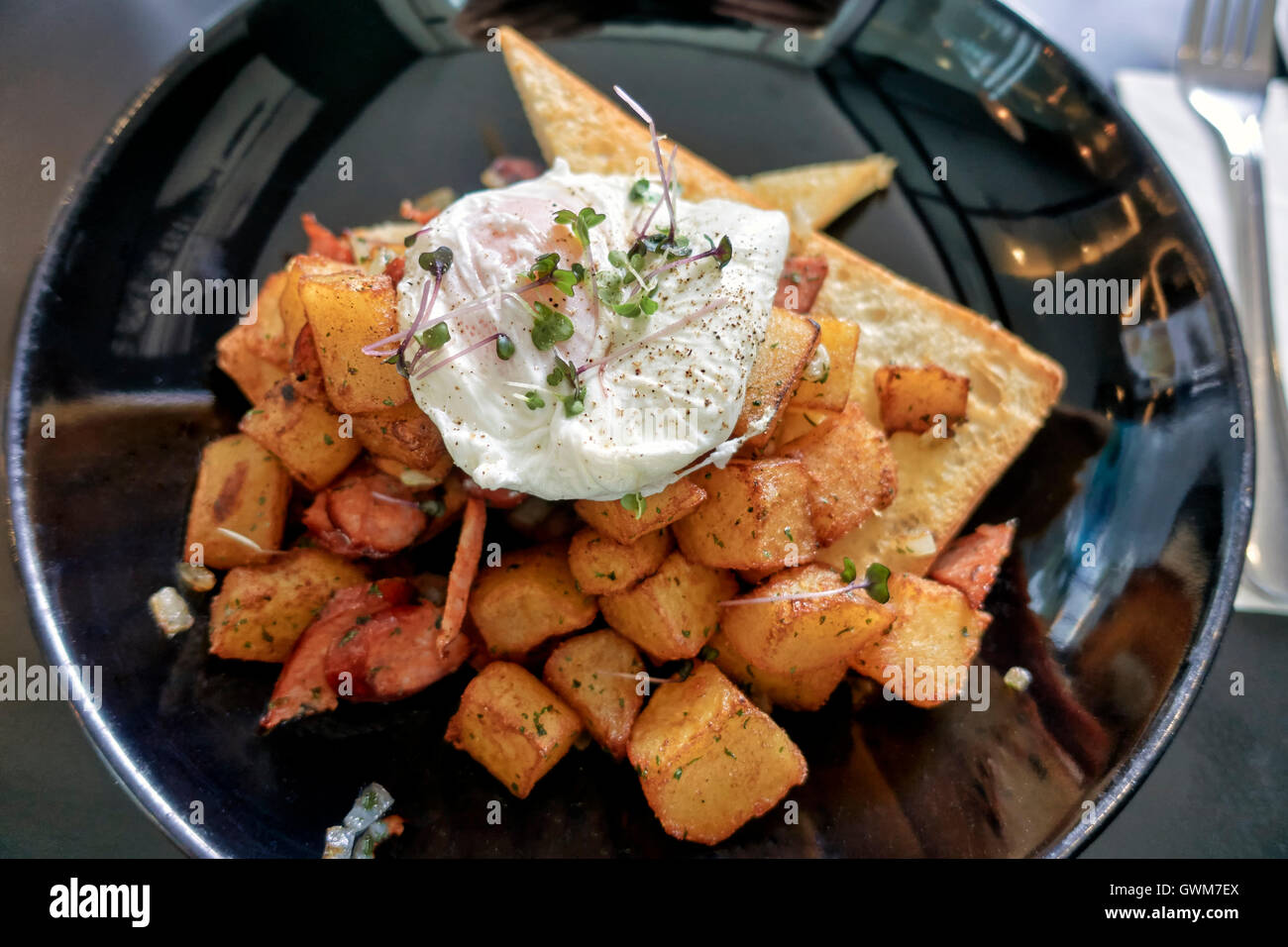 Hash potato hi-res stock photography and images - Alamy