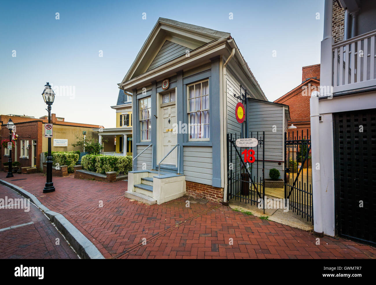 Historic buildings along State Circle, in downtown Annapolis, Maryland ...