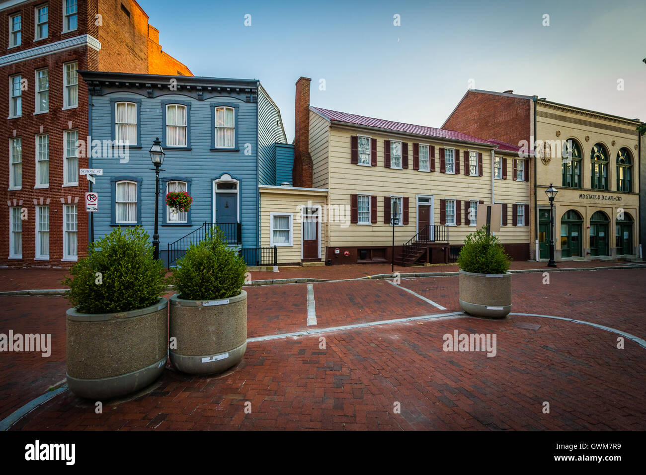 Historic buildings along State Circle, in downtown Annapolis, Maryland ...