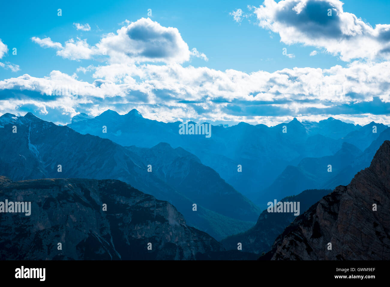 Snow and mountain view Italy Alps Dolomites Stock Photo - Alamy