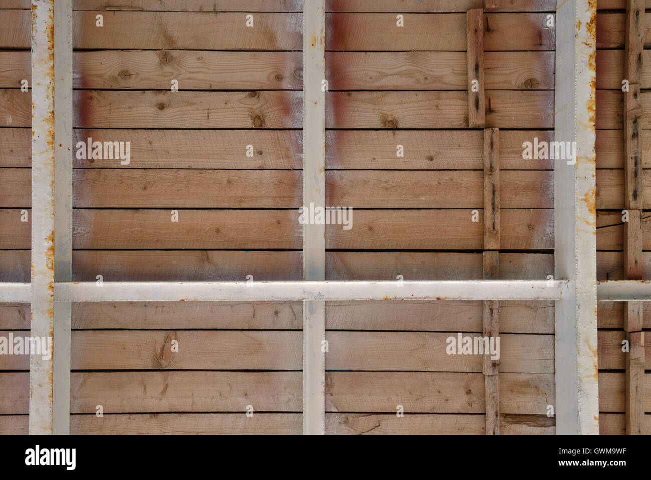 Joists and bearers hi-res stock photography and images - Alamy