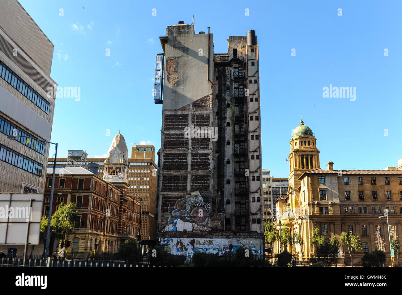 Urban settlement in south africa hi-res stock photography and images ...
