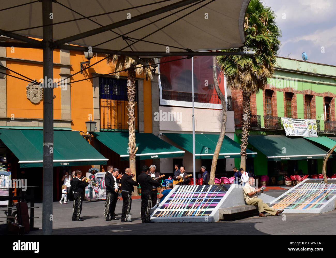 Plaza Garibaldi mariachi singers, Mexico City, Mexico Stock Photo - Alamy