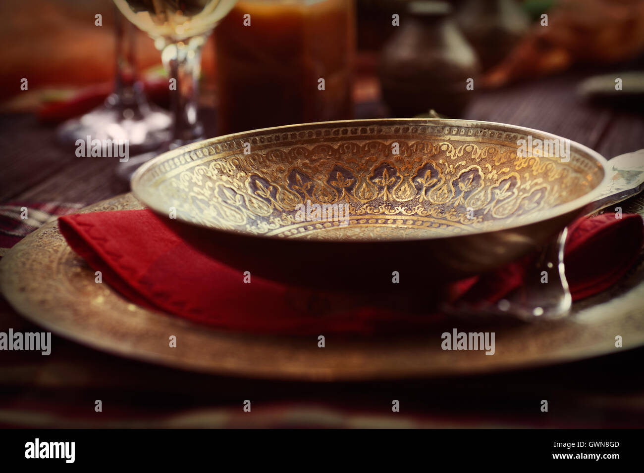 Restaurant autumn place setting Stock Photo - Alamy