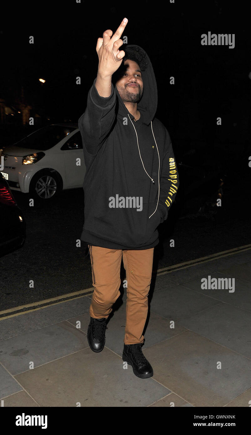 Swearing paparazzi hi-res stock photography and images - Alamy