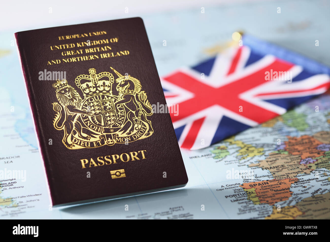 British passport world map hi-res stock photography and images - Alamy
