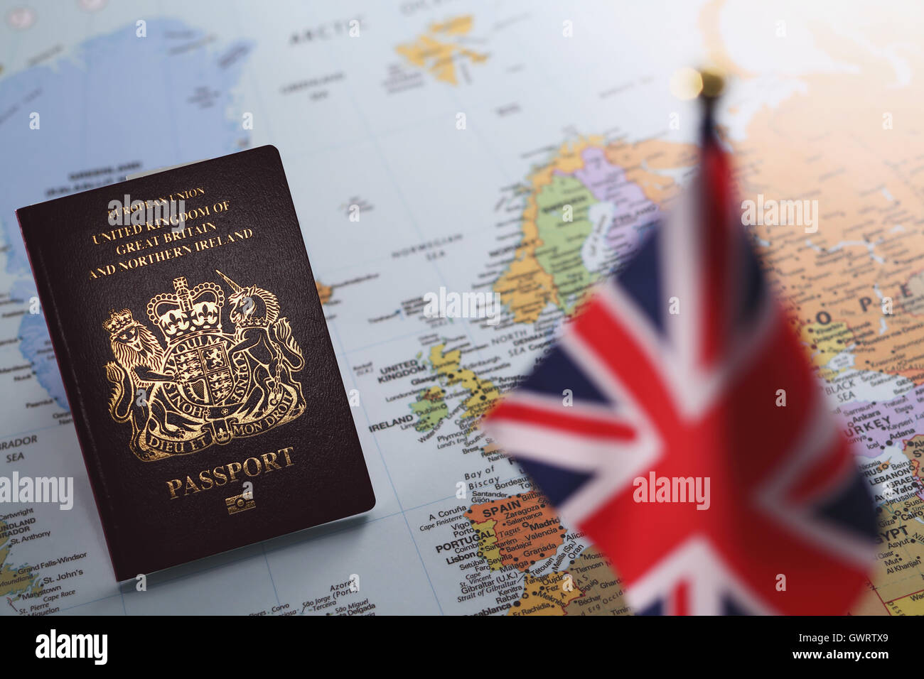 British passport world map hi-res stock photography and images - Alamy