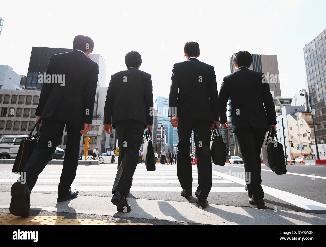 Japanese businessmen hi-res stock photography and images - Alamy