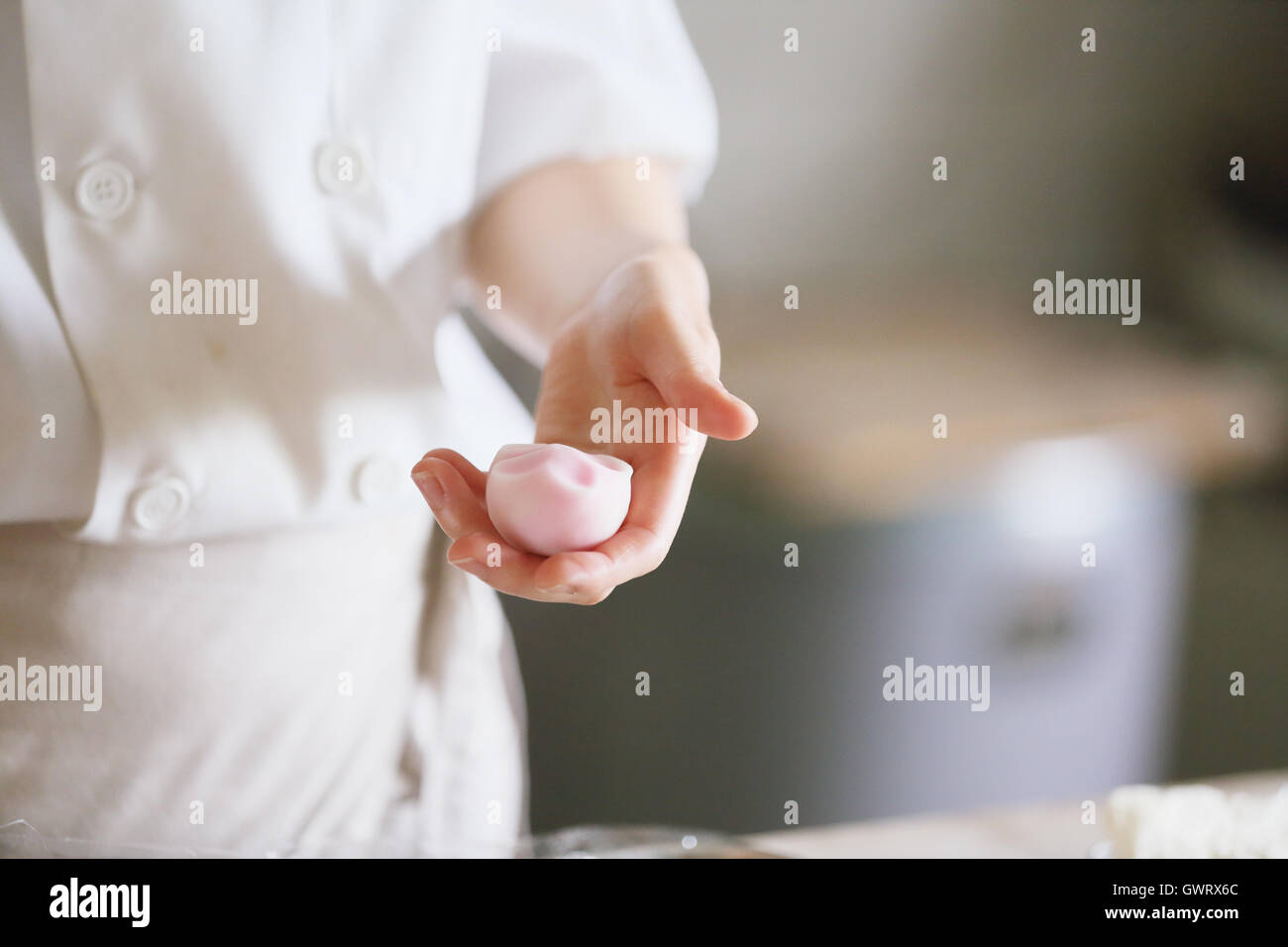 Pastry chef creating Japanese confectionery Stock Photo - Alamy