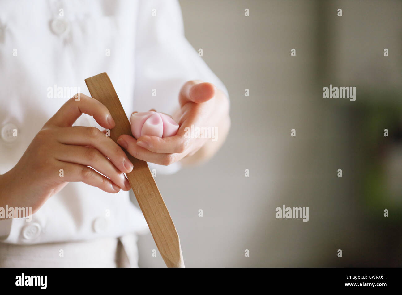Pastry chef creating Japanese confectionery Stock Photo - Alamy