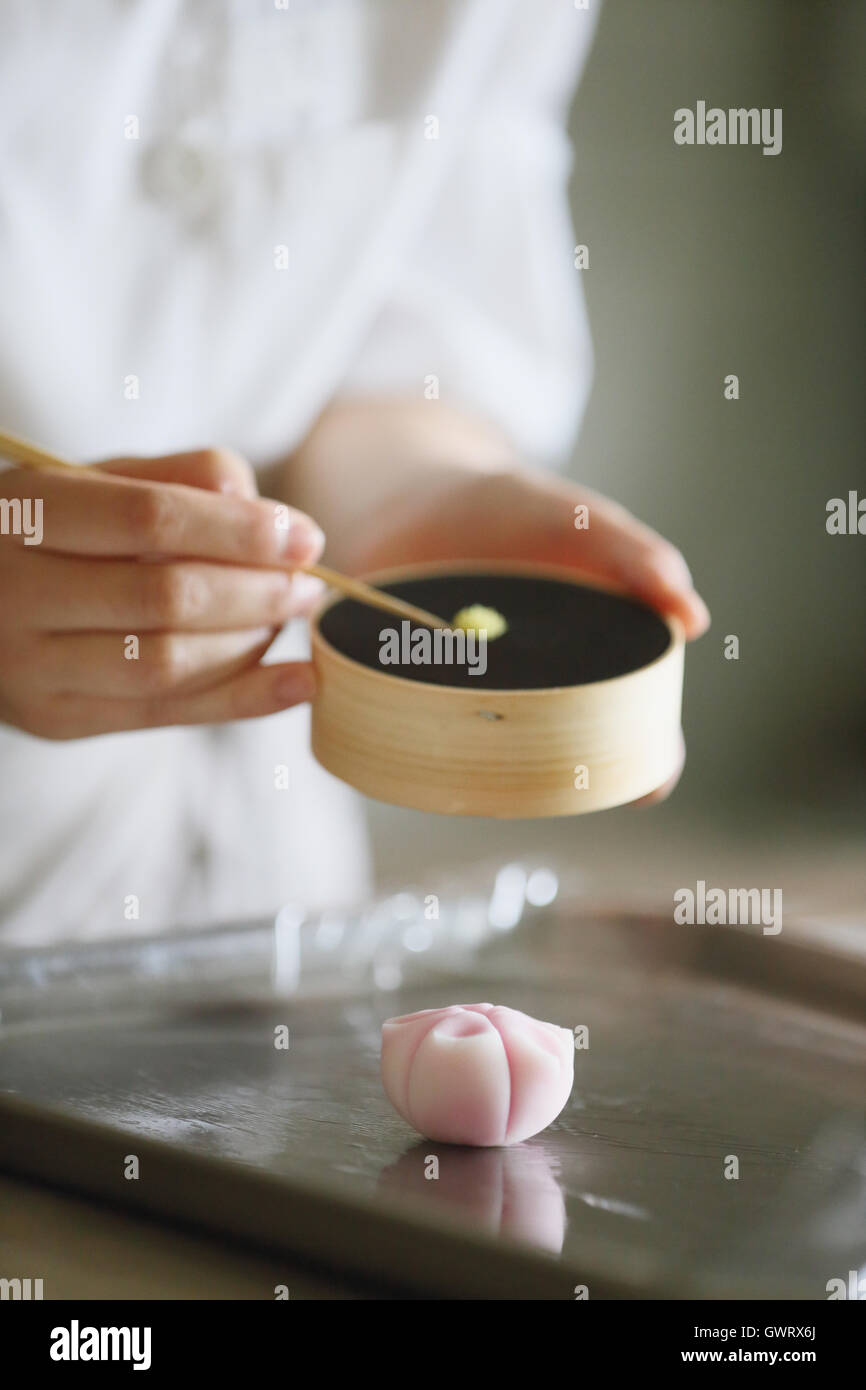 Pastry chef creating Japanese confectionery Stock Photo - Alamy