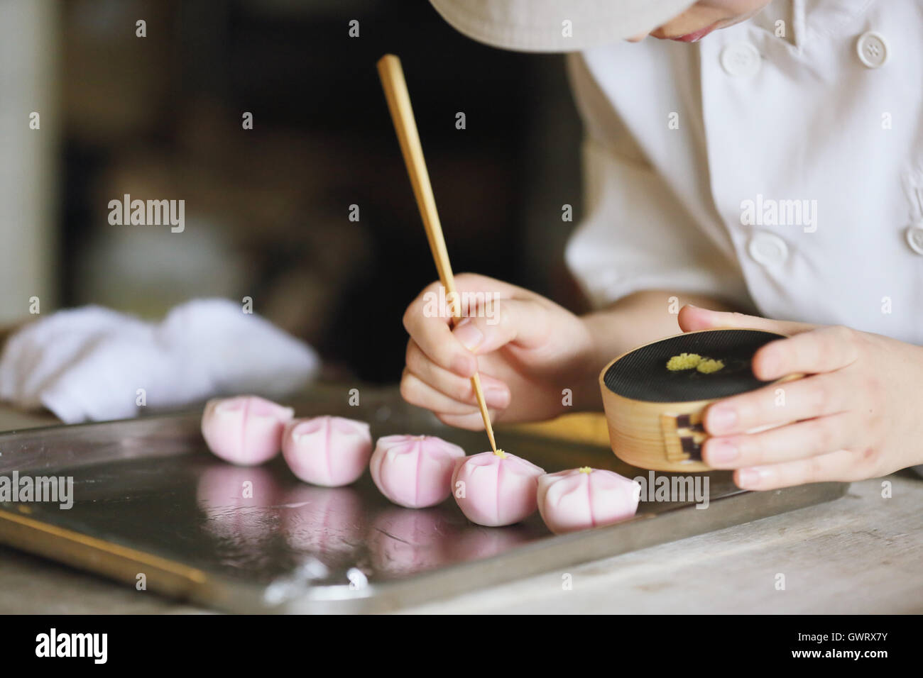 Pastry chef creating Japanese confectionery Stock Photo - Alamy