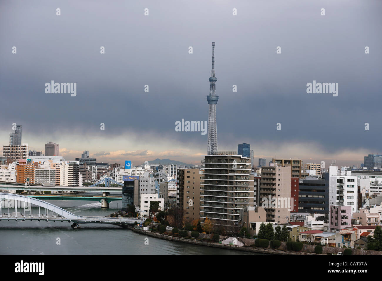 Cloudy sky over Tokyo cityscape, Tokyo, Japan Stock Photo - Alamy