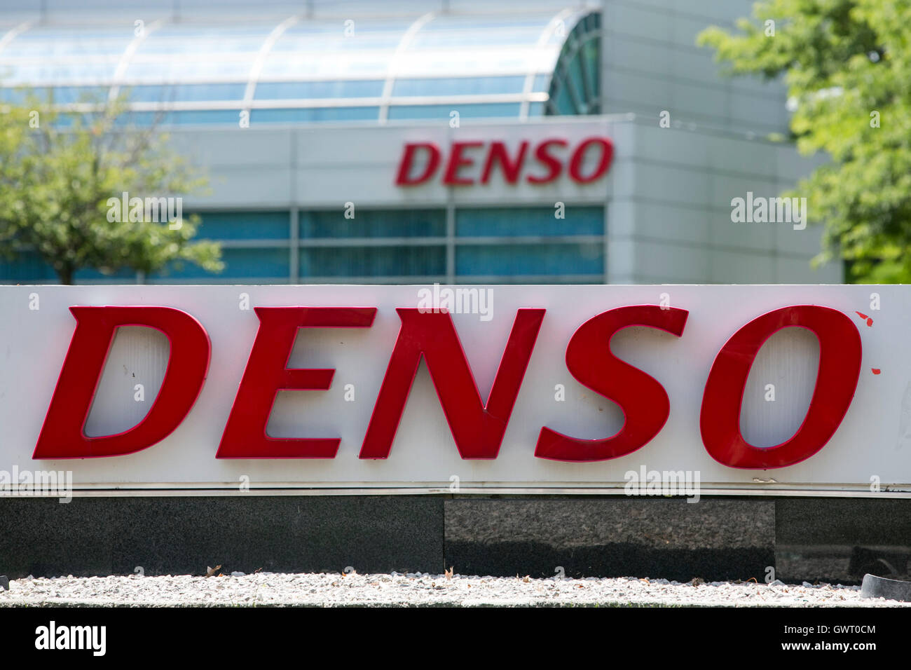 Denso logo hi-res stock photography and images - Alamy