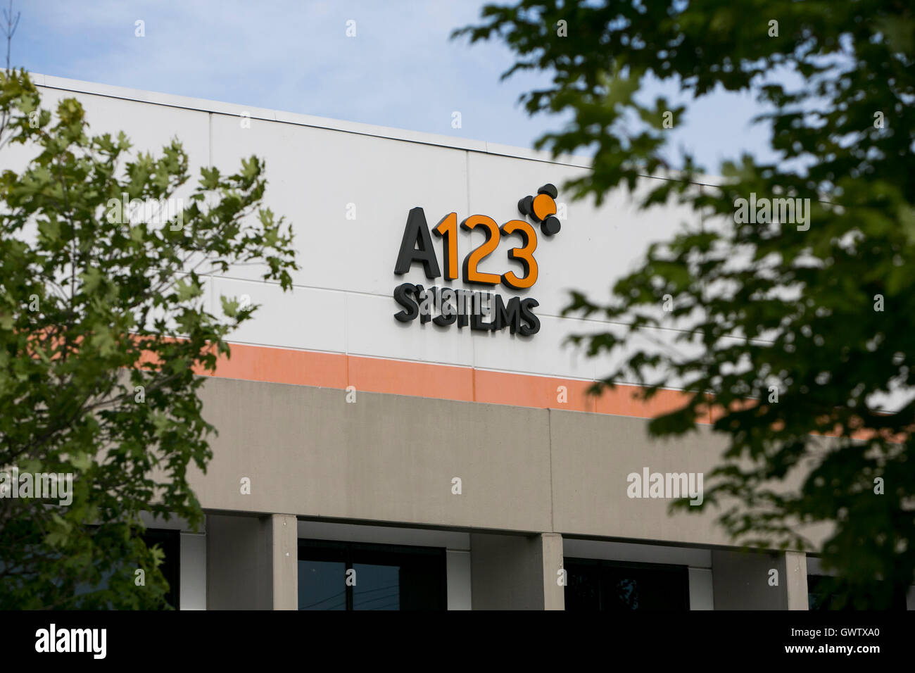 A facility hi-res stock photography and images - Alamy