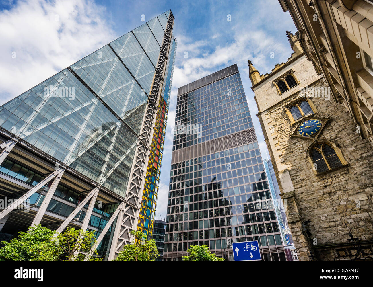 Great Britain, England, City of London, mole's eye view of the 225 ...