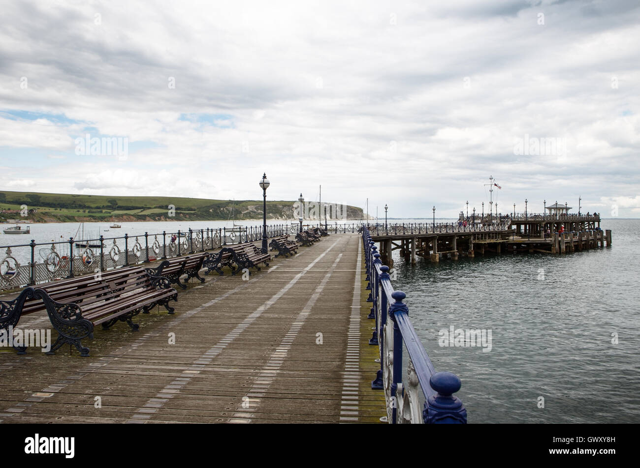 Seat looking across the bay hi-res stock photography and images - Alamy