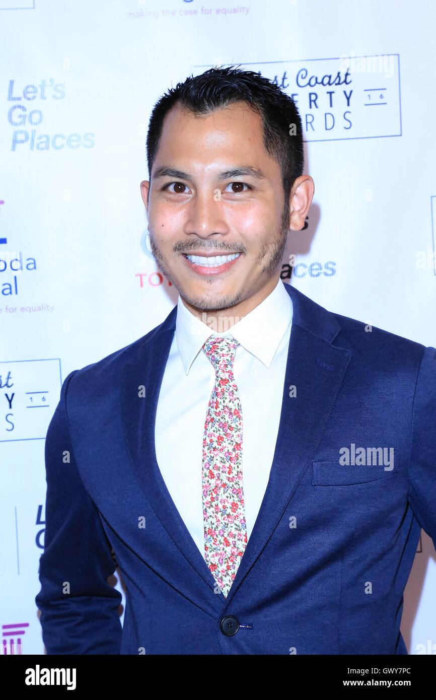 Guests arrive at the Lambda Legal 2016 West Coast Liberty Awards Gala ...
