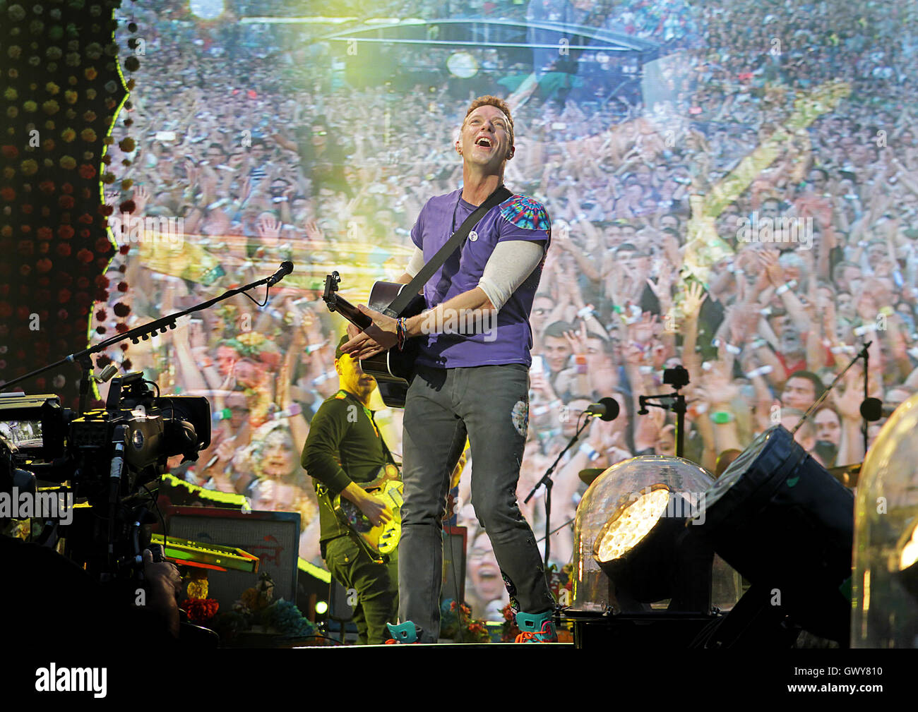 Coldplay perform at Manchester's Etihad Stadium Featuring: Coldplay ...