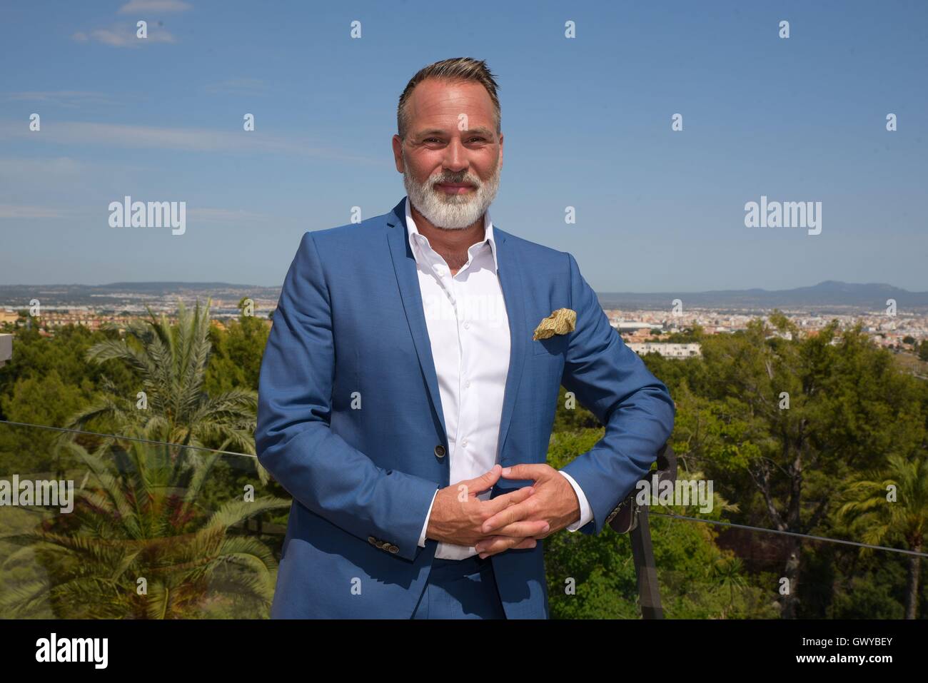 Portrait Session with Froonck Matthée Featuring: Froonck Matthée, Frank ...