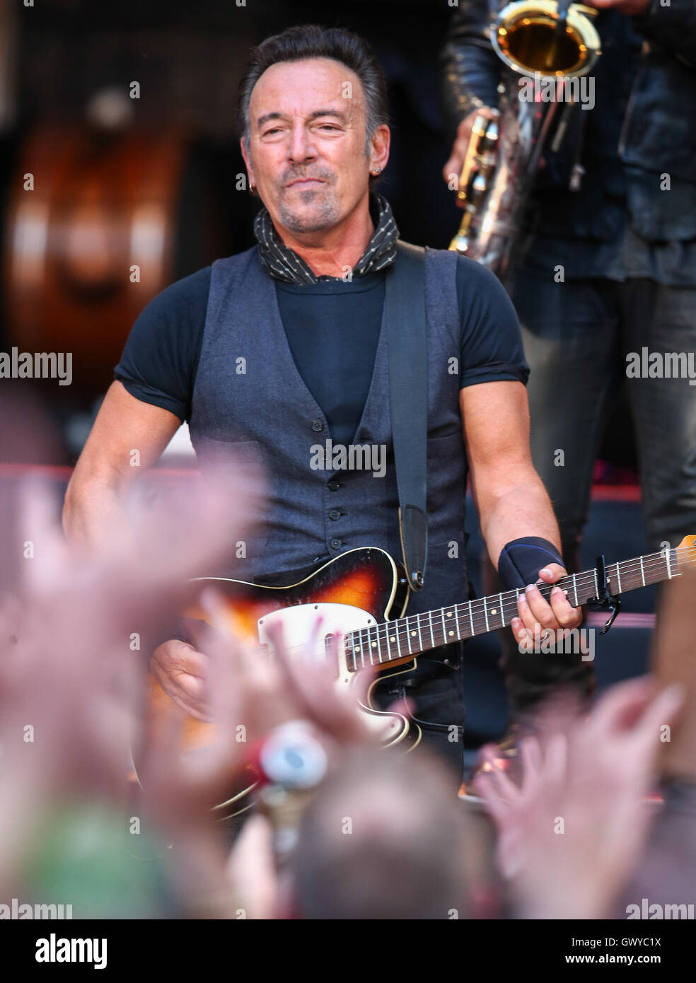 Bruce Springsteen and the E Street Band perform at Wembley Stadium ...