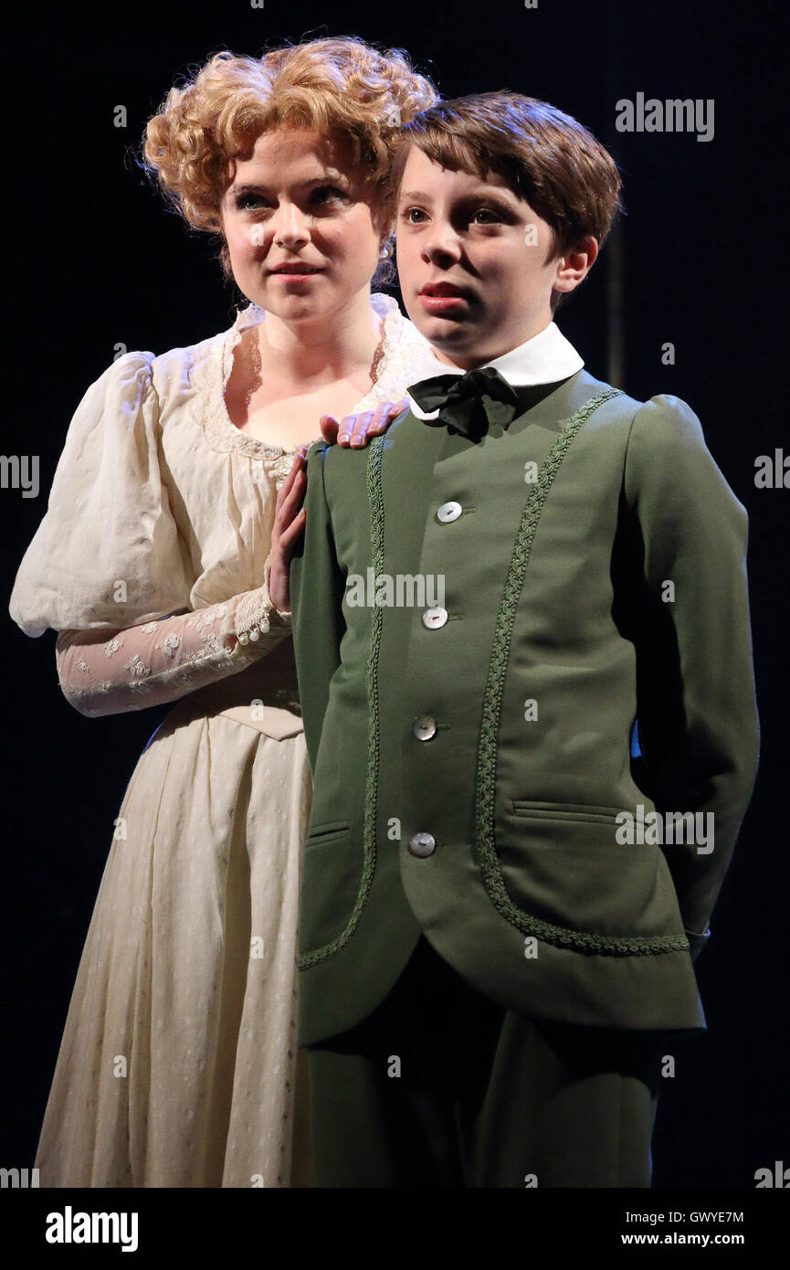 New West End production, 'The Go-Between', at the Apollo Theatre on ...
