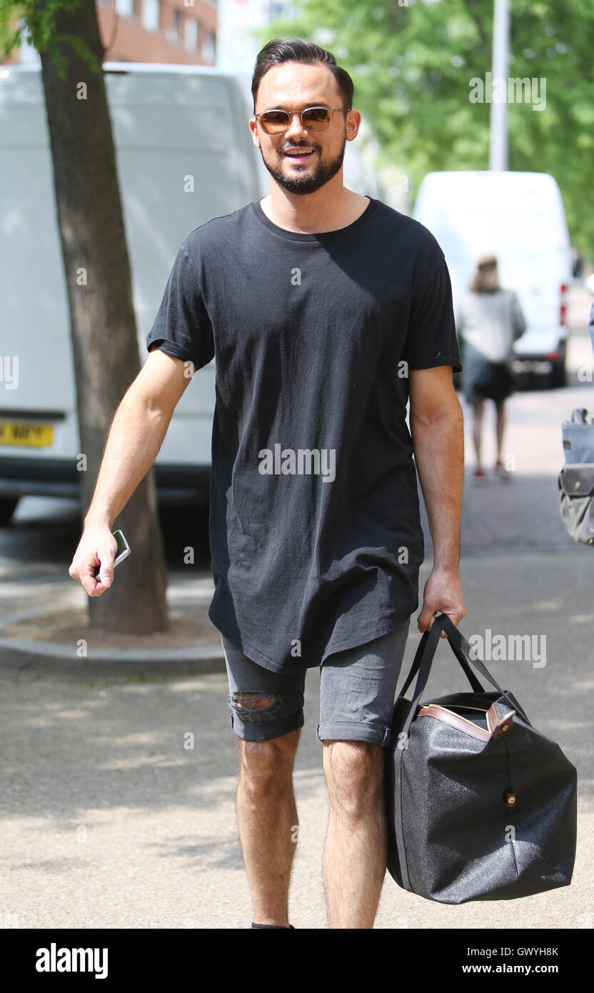 Gareth gates 2016 hi-res stock photography and images - Alamy