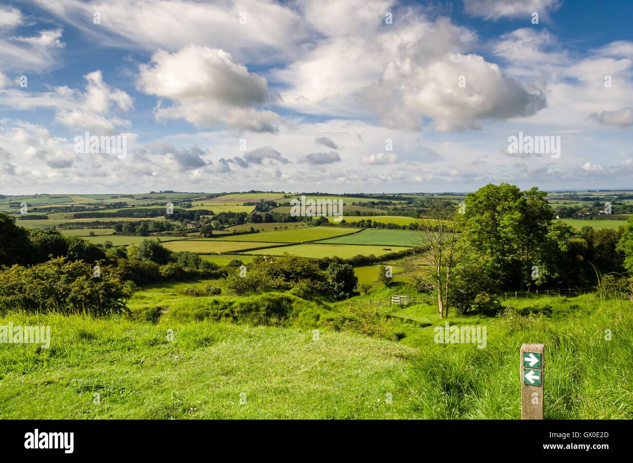 Walking in the lincolnshire wolds hi-res stock photography and images ...