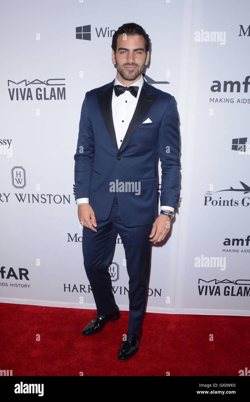 7th Annual amfAR Inspiration Gala New York - Red Carpet Arrivals ...