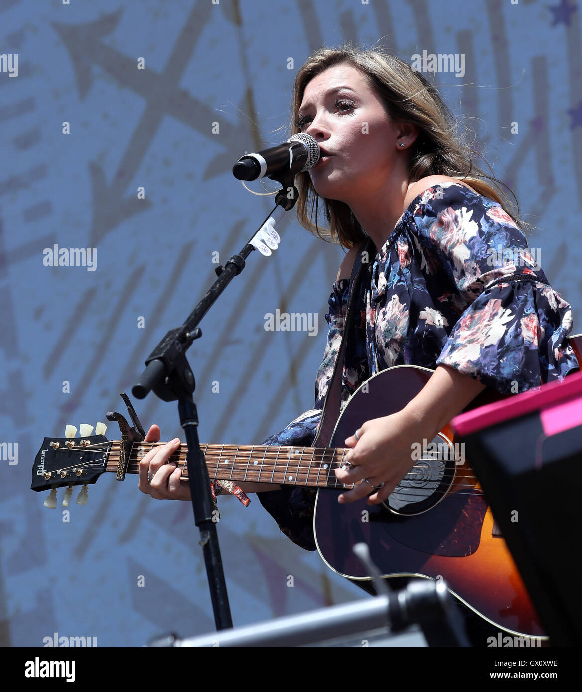 Taylor dye hi-res stock photography and images - Alamy