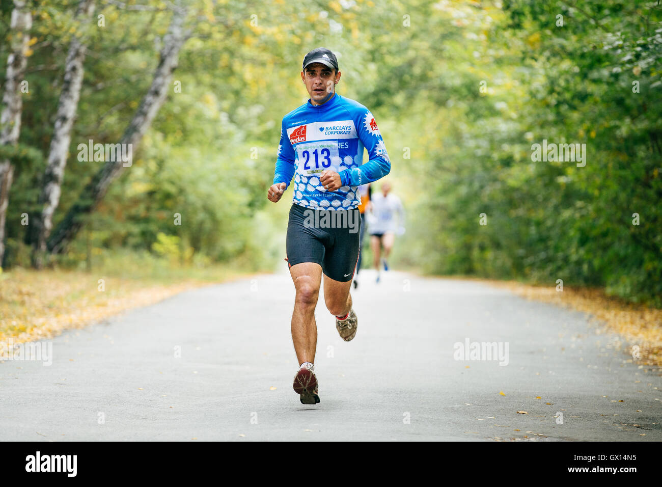 Running track in sports ground hi-res stock photography and images - Alamy