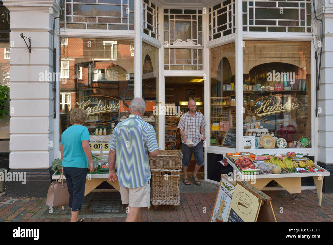 Fine food store hi-res stock photography and images - Alamy