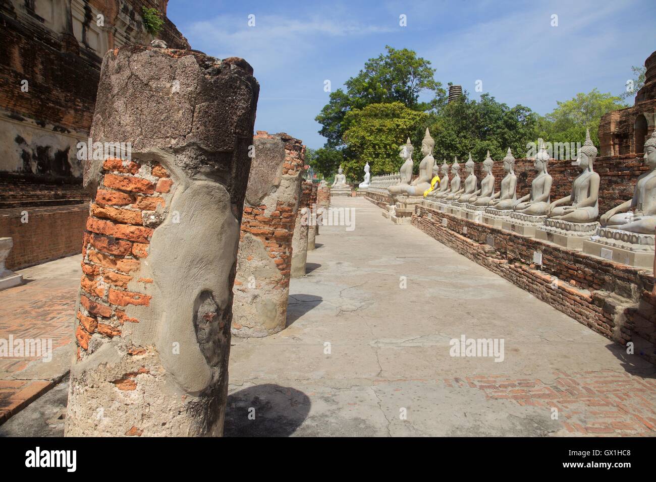 The old Siam capital city of Ayuttaya, Thailand Stock Photo - Alamy