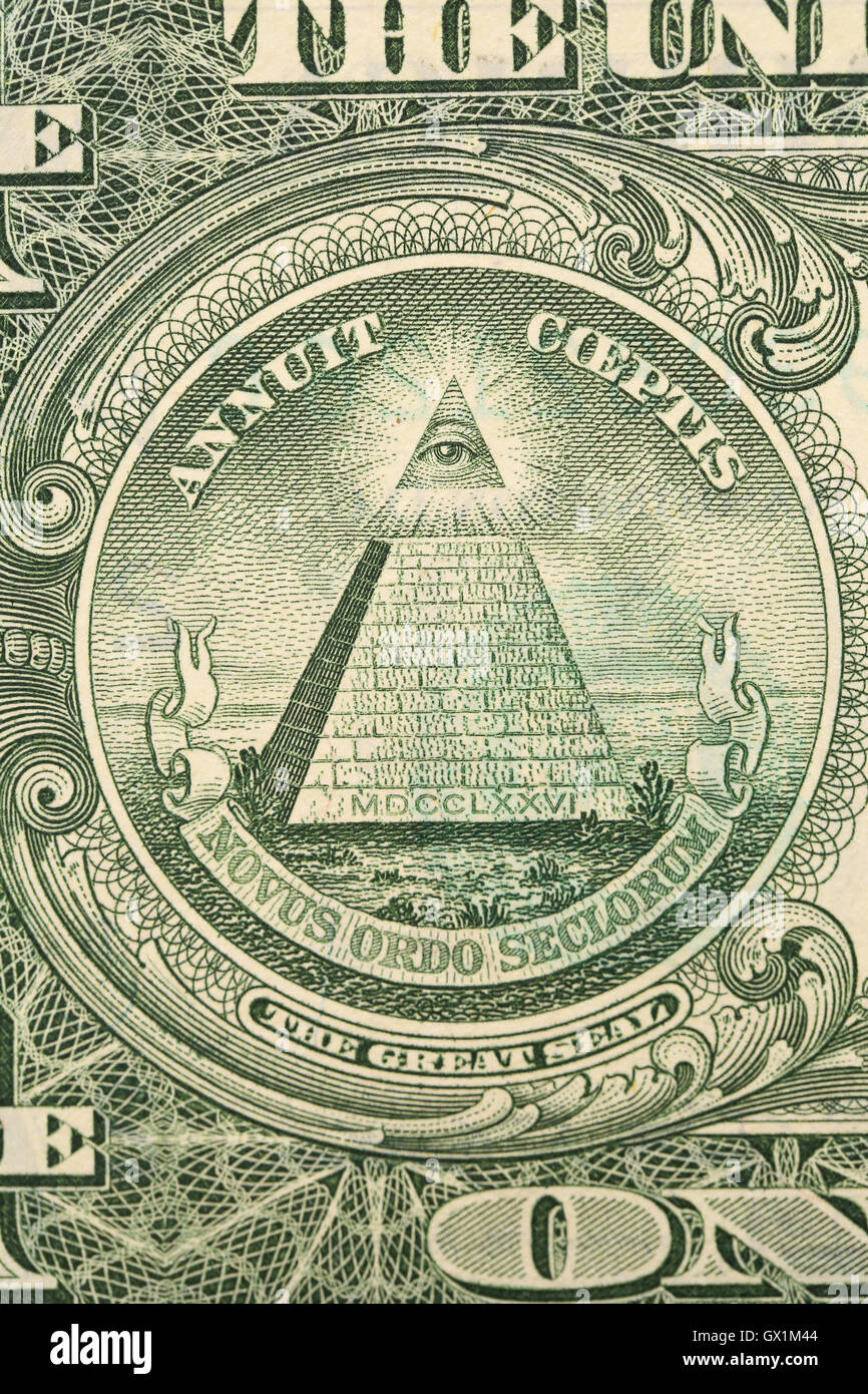 Great Seal of the U.S. from back dollar bill Stock Photo - Alamy