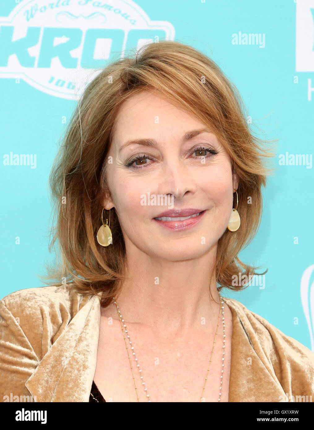 Heal the Bay's Annual Bring Back the Beach Gala Featuring: Sharon ...