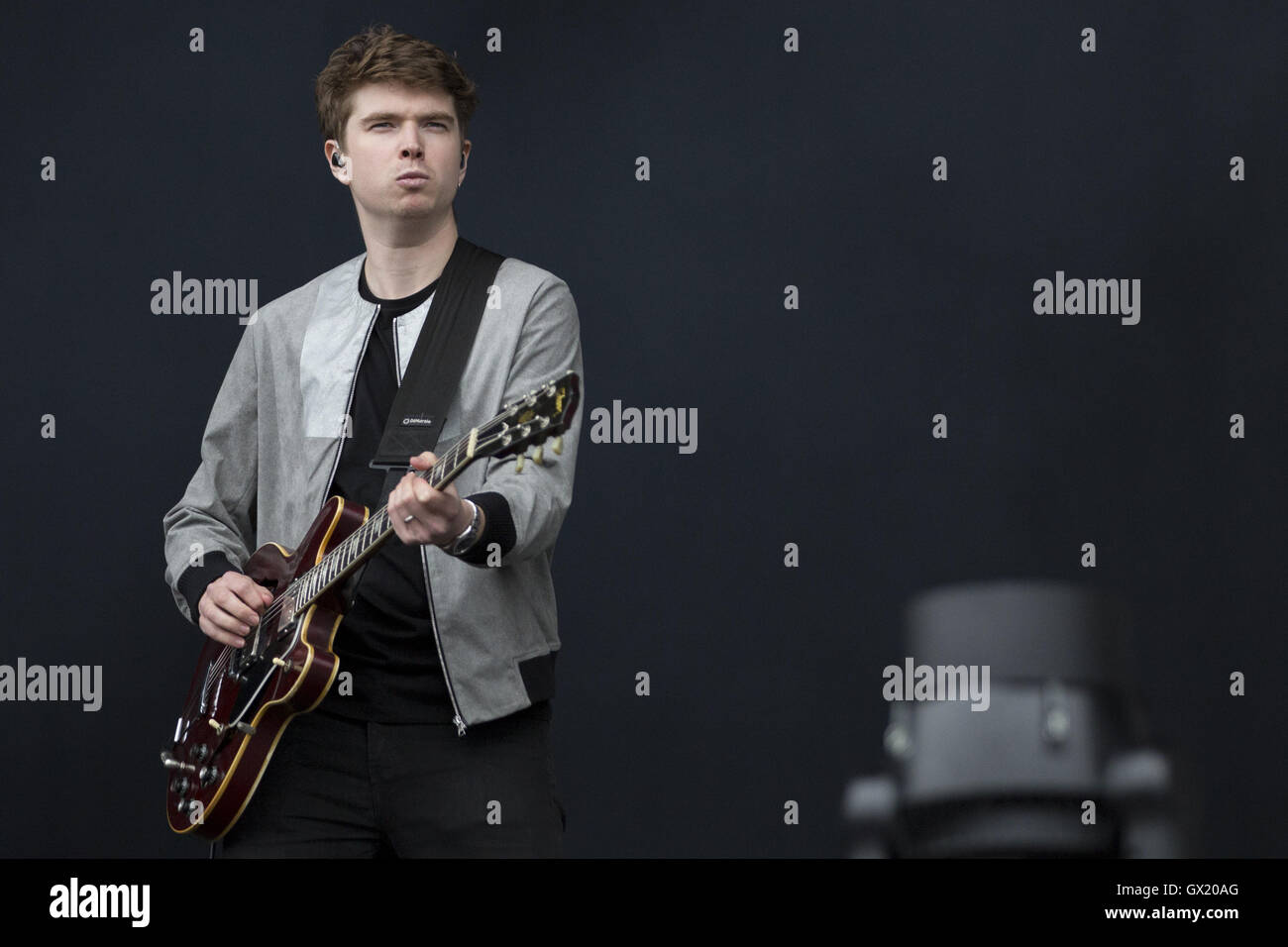 Everything Everything headline at the Isle of Wight Festival 2016 ...