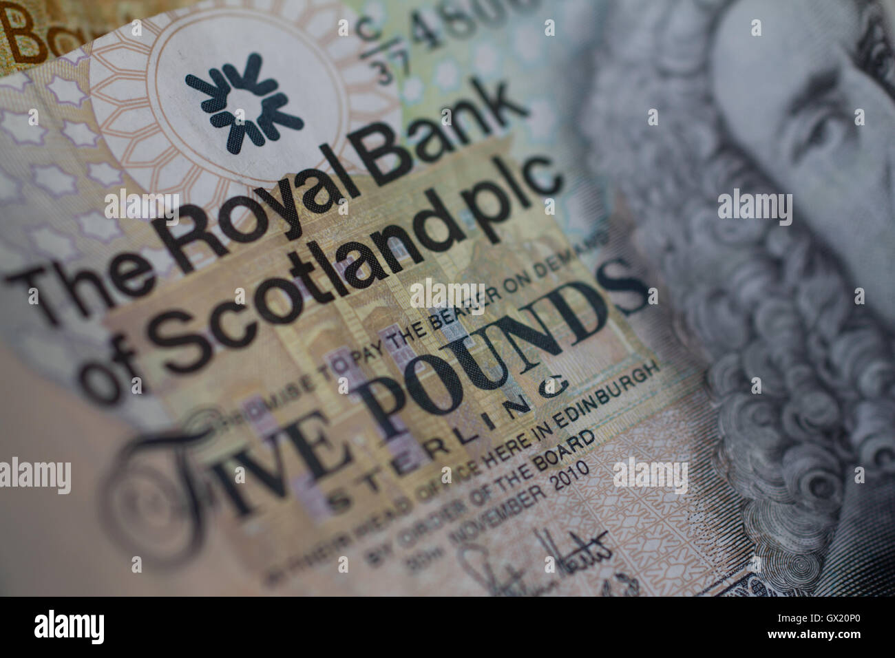 Rbs five pounds hi-res stock photography and images - Alamy