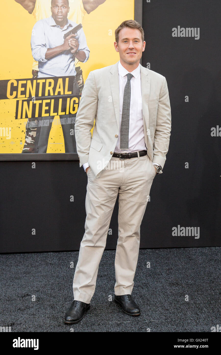 Premiere of Warner Bros. Pictures 'Central Intelligence' - Arrivals ...