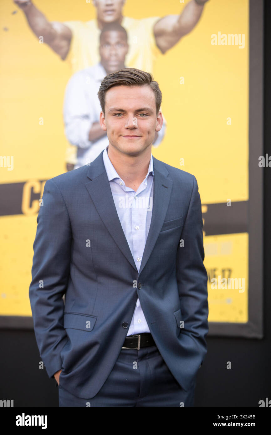 Premiere of Warner Bros. Pictures 'Central Intelligence' - Arrivals ...