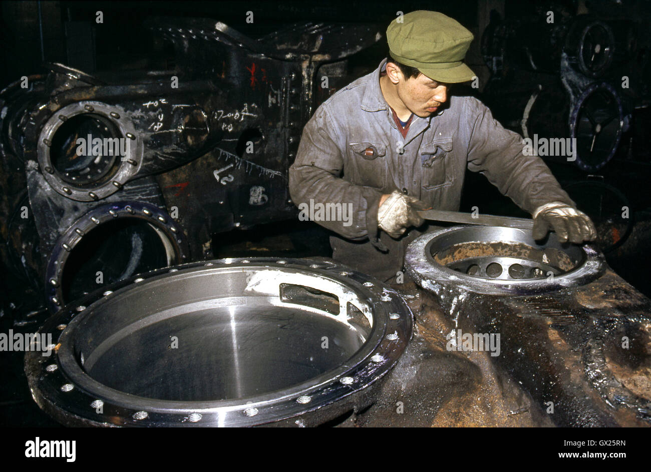 Precision checking during the 1986 expedition Stock Photo - Alamy