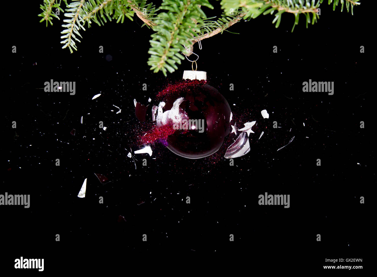 Exploding snow hi-res stock photography and images - Alamy