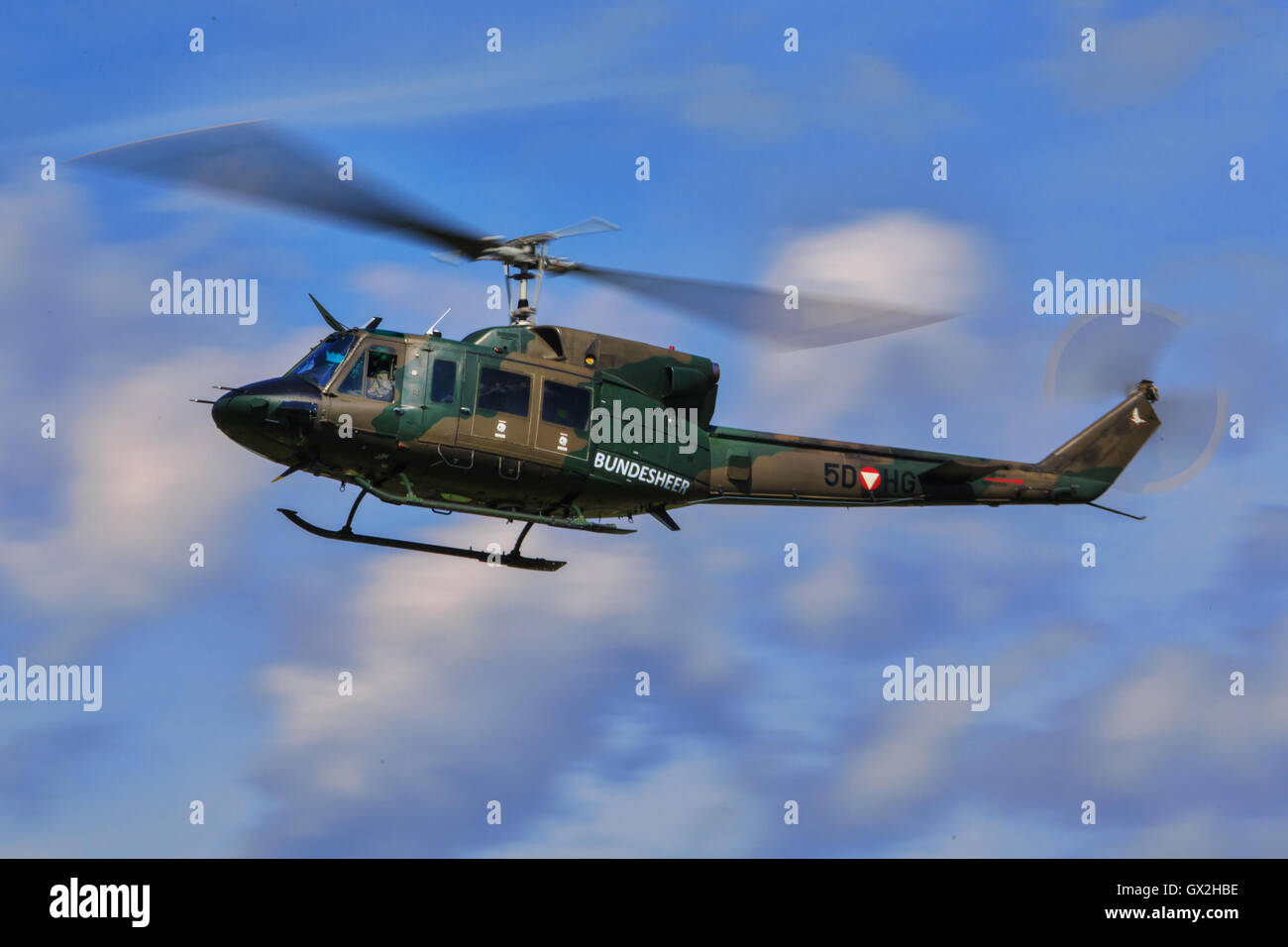 Uh 1 helicopter vietnam hi-res stock photography and images - Alamy