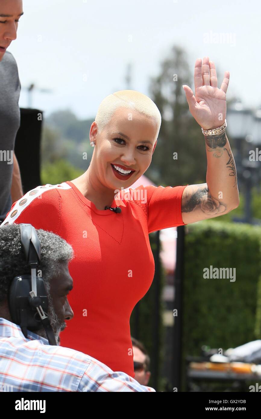 Amber Rose arrives at Universal Studios for an interview with Mario ...