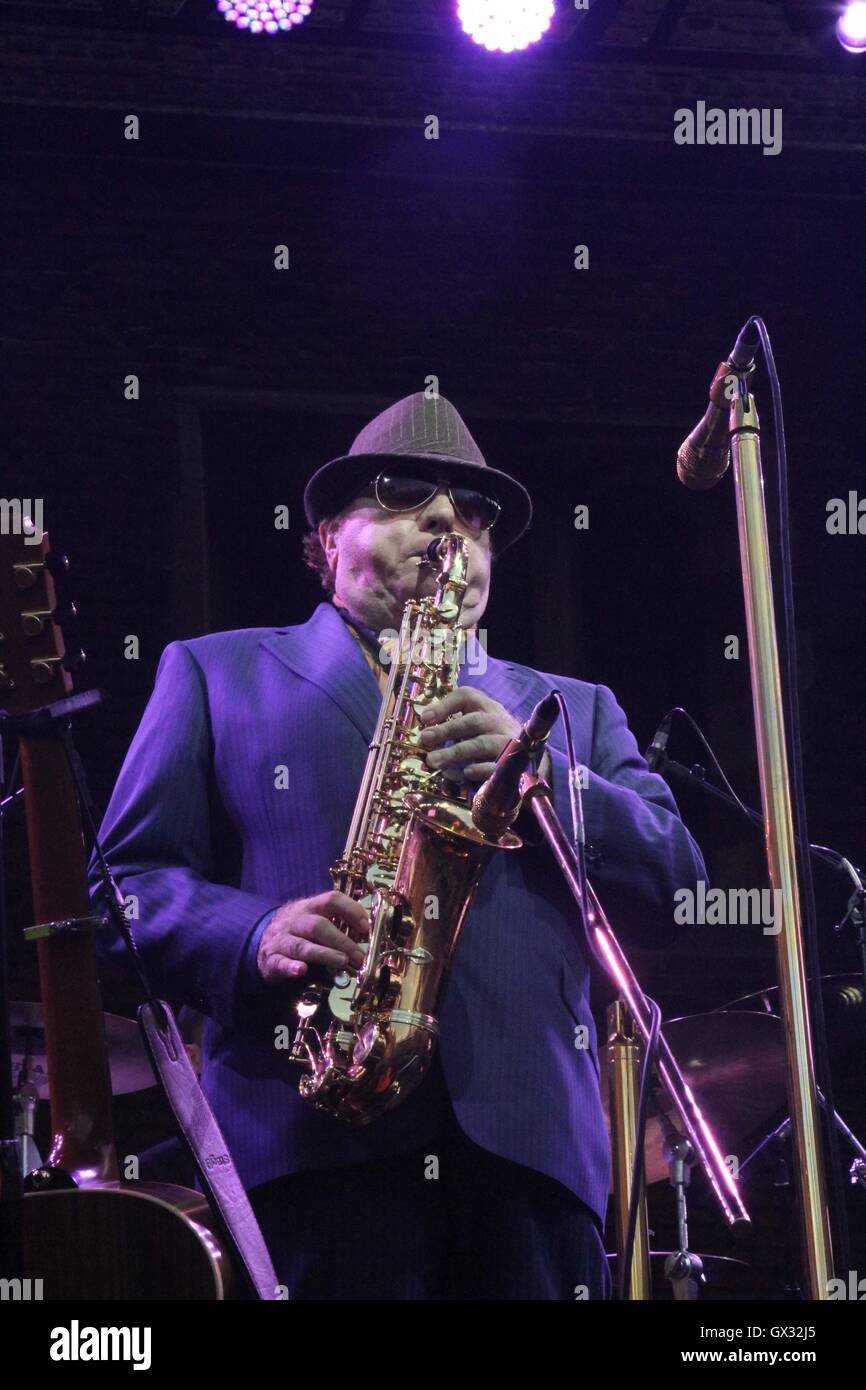 Van morrison band hi-res stock photography and images - Alamy